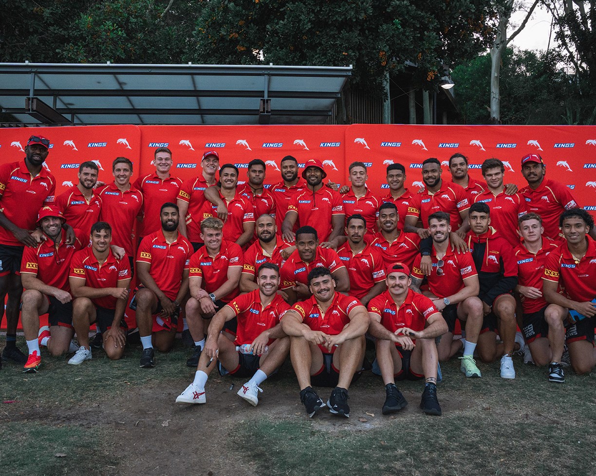 Dolphins meet fans at inaugural fan day | Dolphins